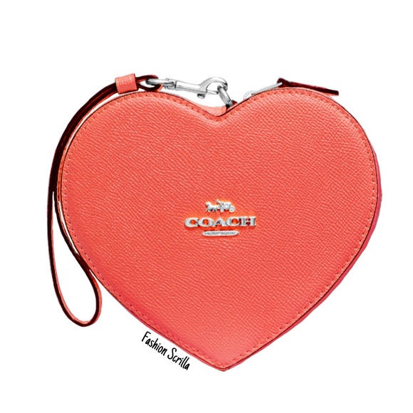 Coach | Bags | Coach Pink Heart Valentine Wristlet Limited Edition ...